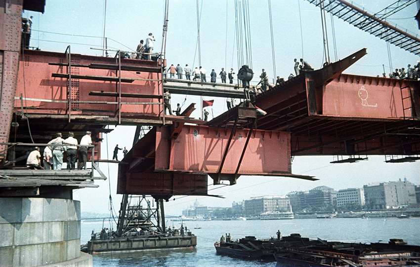 Historical photos of motorways and roads in your country | Page 80 ...